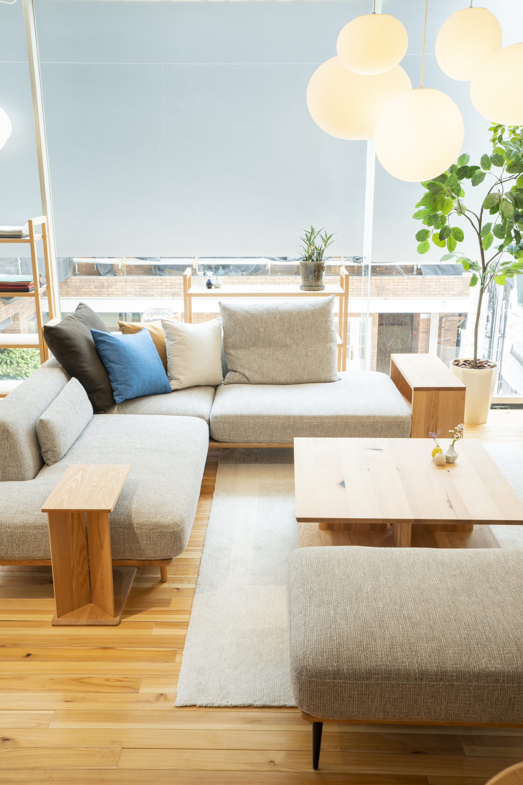 SOLID FURNITURE STORE FUKUOKA（中央区）｜“ カッコイイ” に憧れる大人へ雰囲気づくりの大きな味方 - 【家づくりNet】注文住宅、リノベーションのことなら。